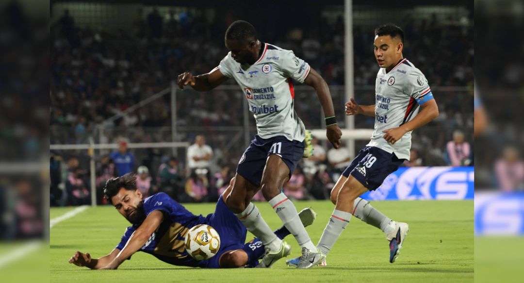 Cruz Azul vence a Pumas: ¿Quiénes fueron los jugadores que salieron ...